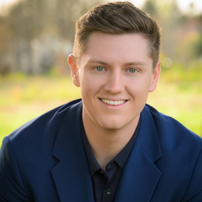 About our North Plains Chiropractic Team | Peak Chiropractic